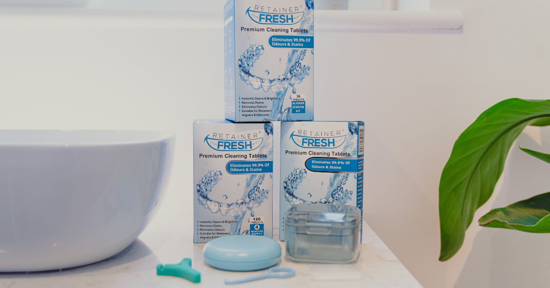 Retainer Fresh | Retainer Cleaner | Cleans In 15 Minutes,